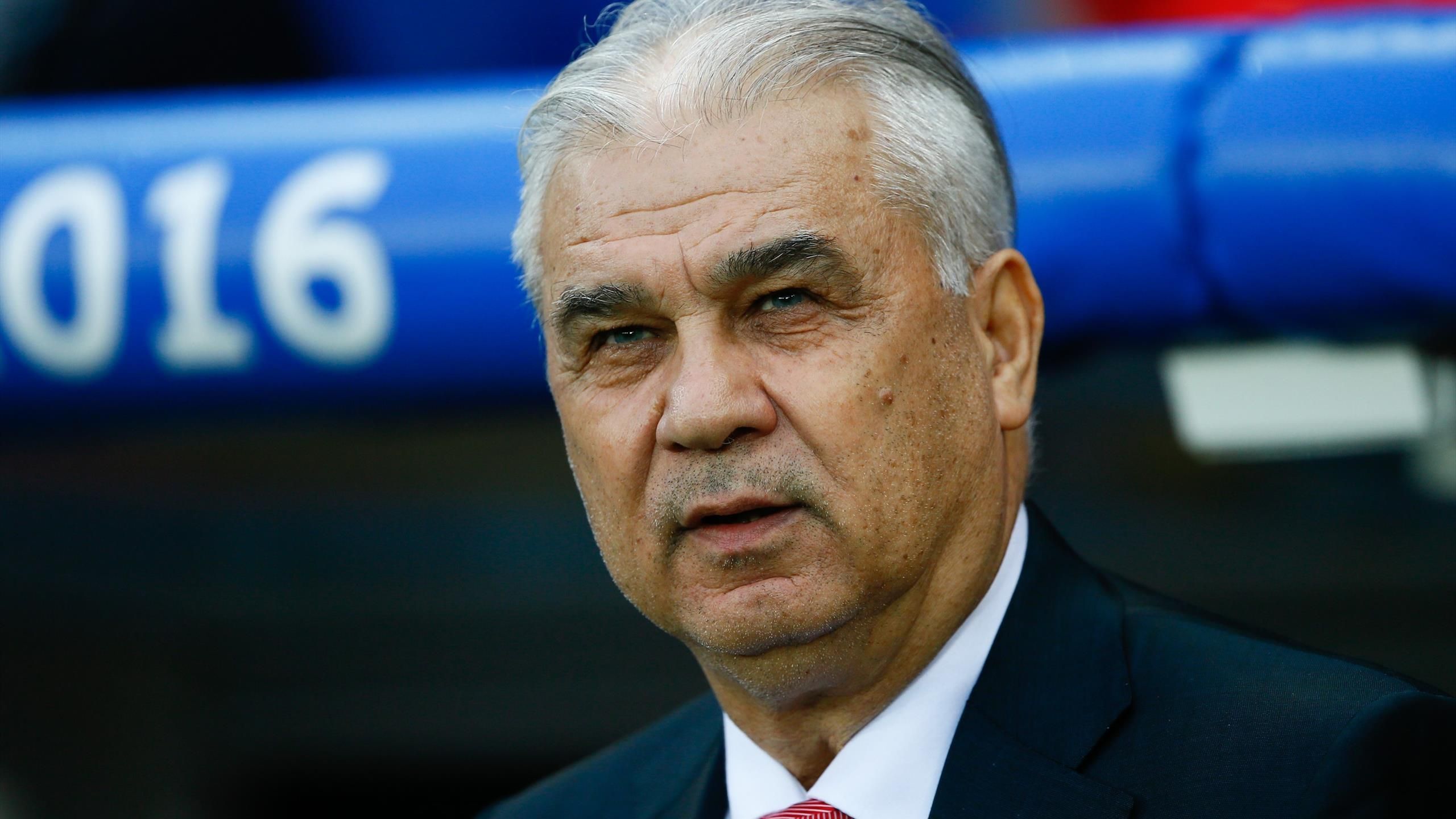 Tata Puiu, săgeți către Mirel Rădoi după înfrângerea României în Armenia.