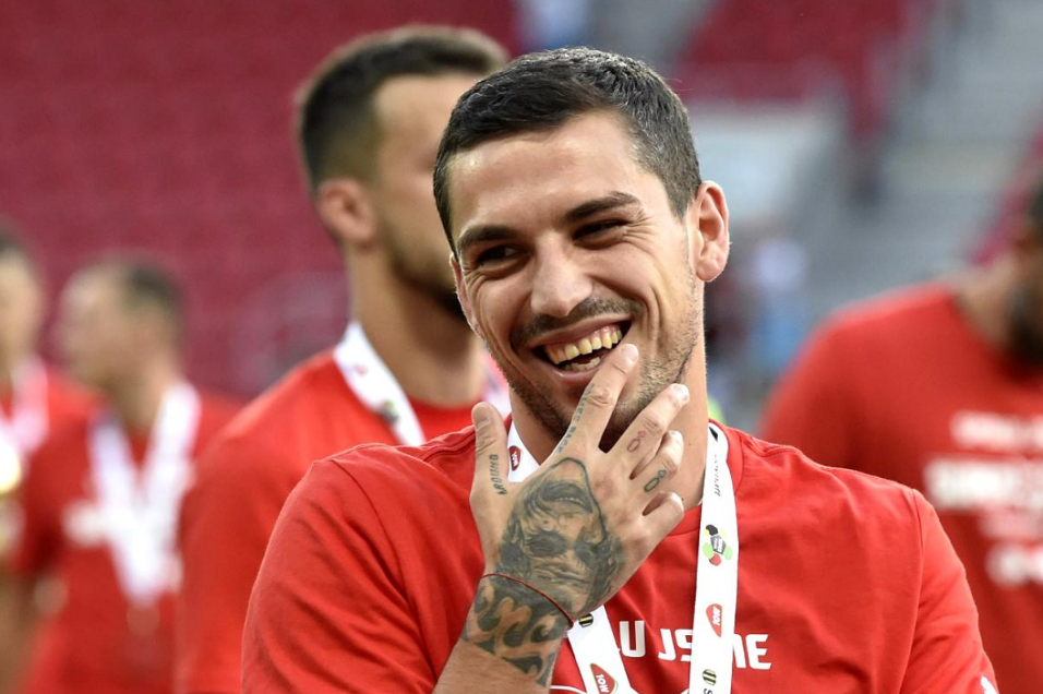 Fenomenalul Nicolae Stanciu are Cehia la picioare