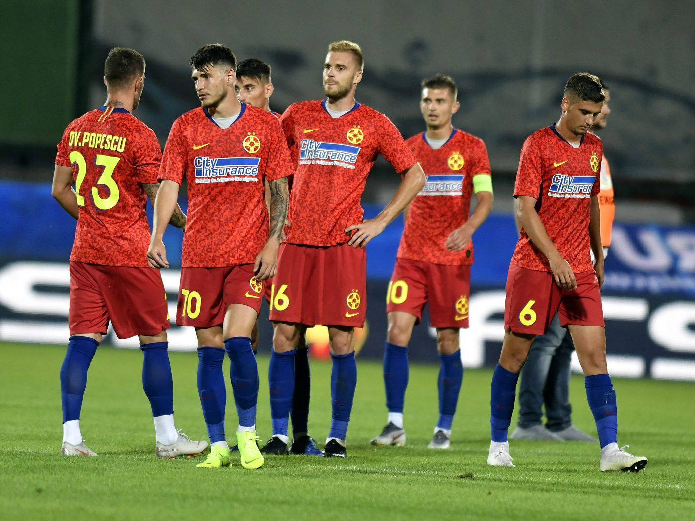 COVID-19 a lăsat sechele la FCSB. Cu ce probleme s-au întors jucătorii ...