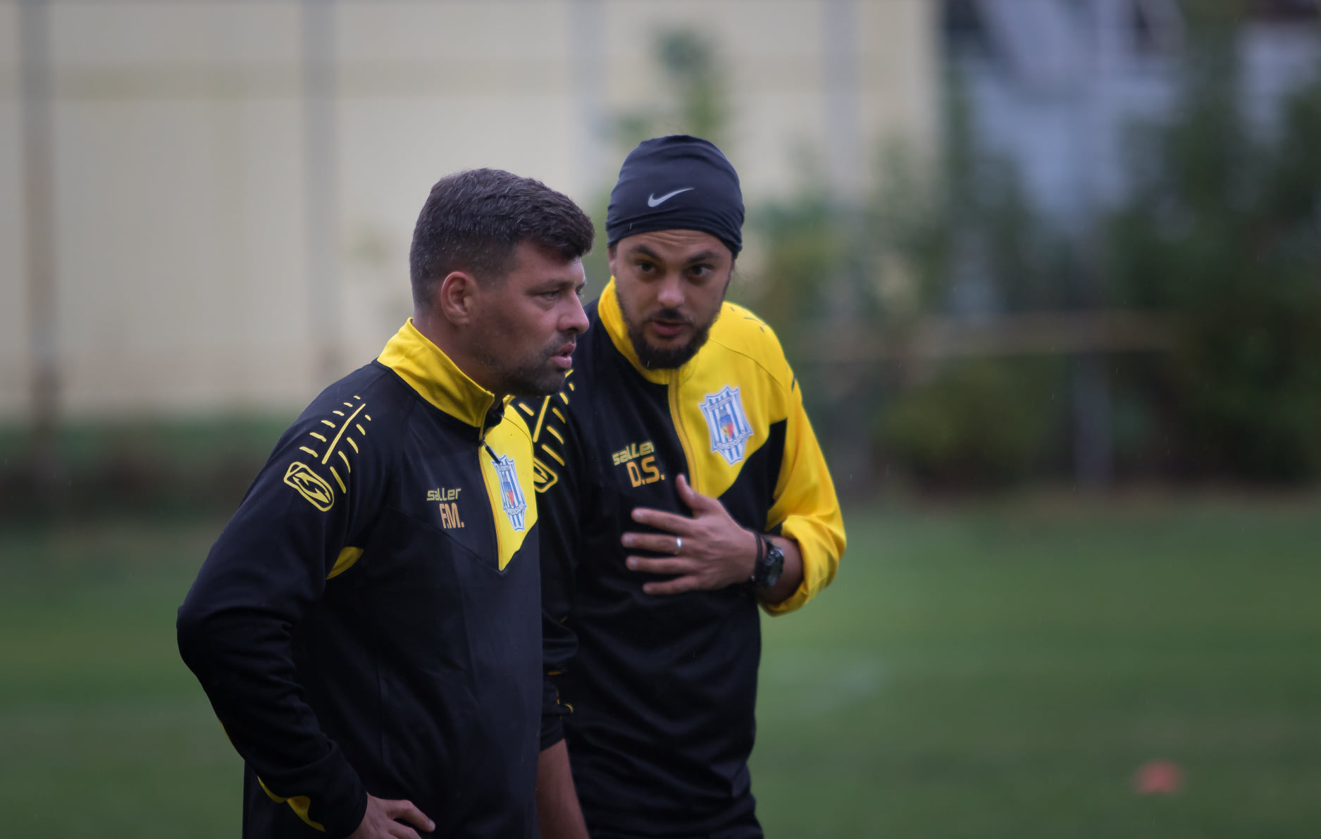 EXCLUSIV Florin Maxim, fost fundaș la Steaua, Sportul sau Farul, e ...