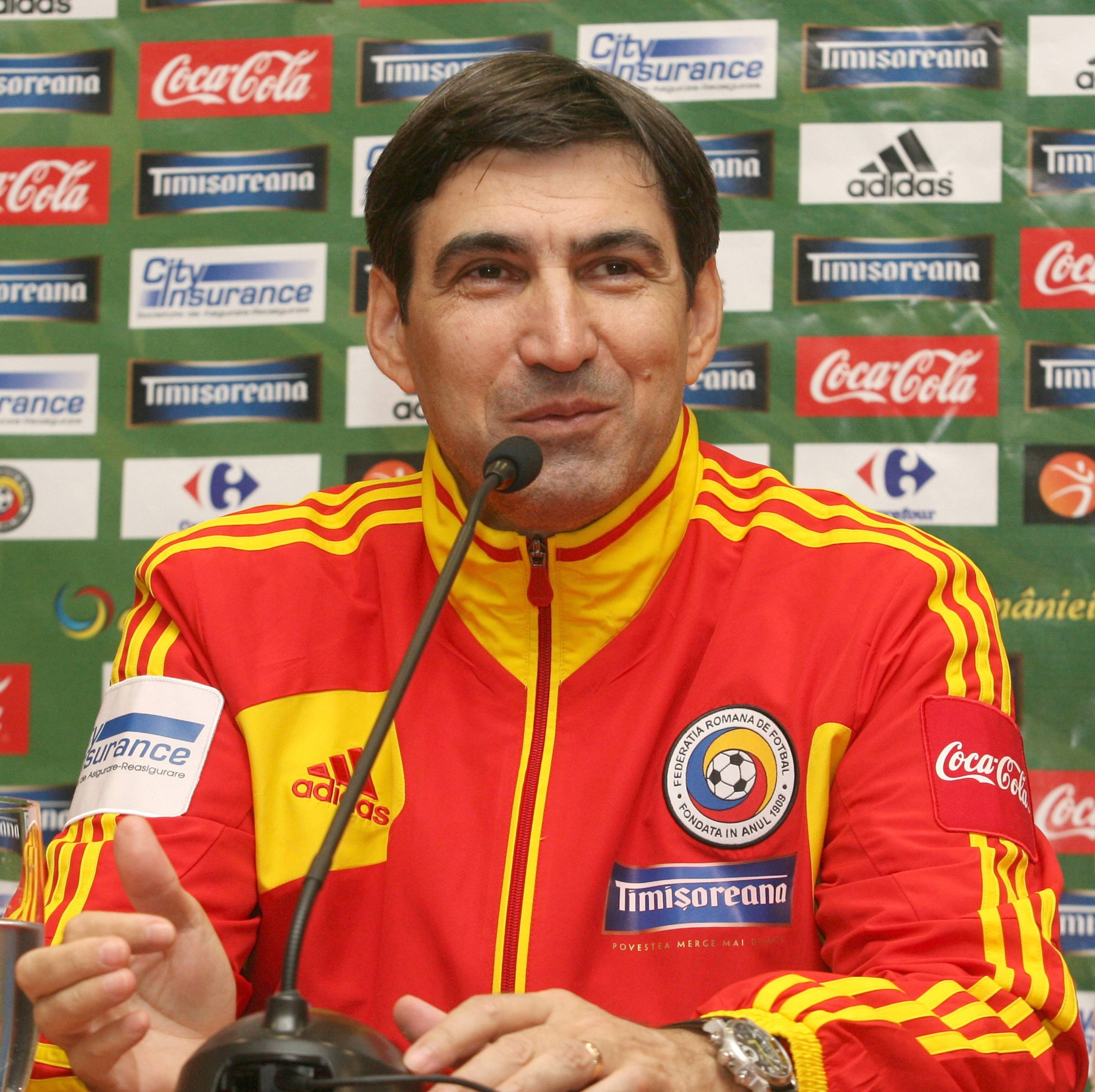 Imagini cu soția lui Victor Pițurcă. Cum arată femeia care-i stă ...