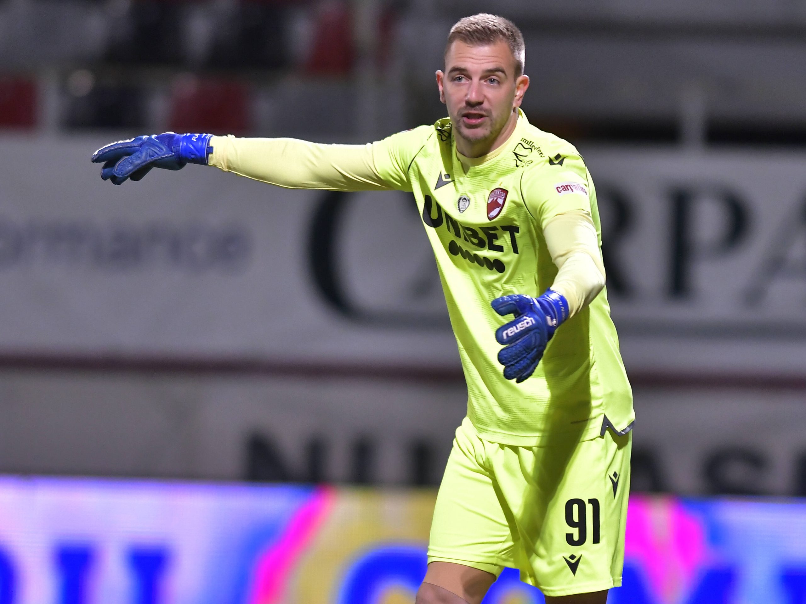 Haosul de la Dinamo i-a făcut pe jucători să ia măsuri radicale. Iliev ...