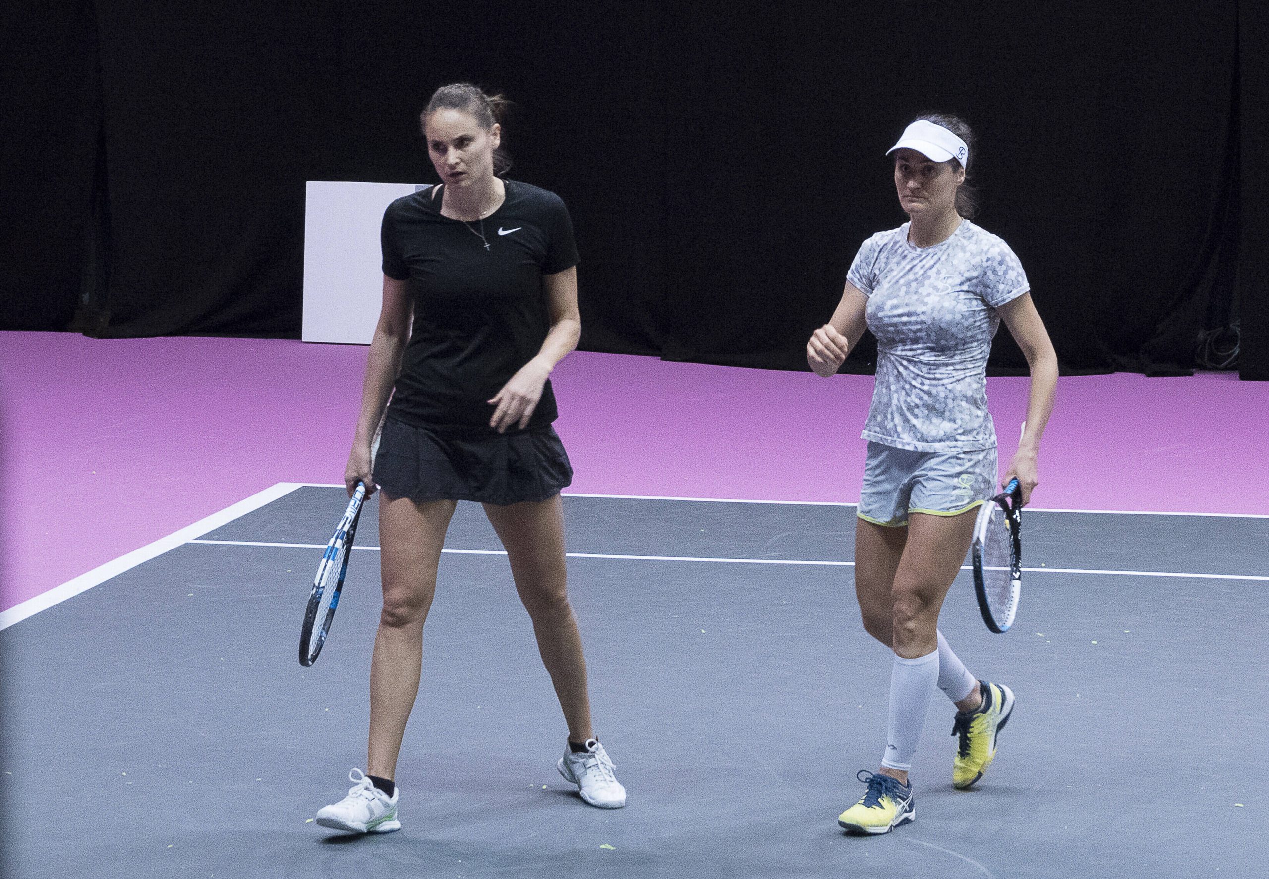 Monica Niculescu joacă alături de o rusoaică la turneul de la Lyon. Ce ...