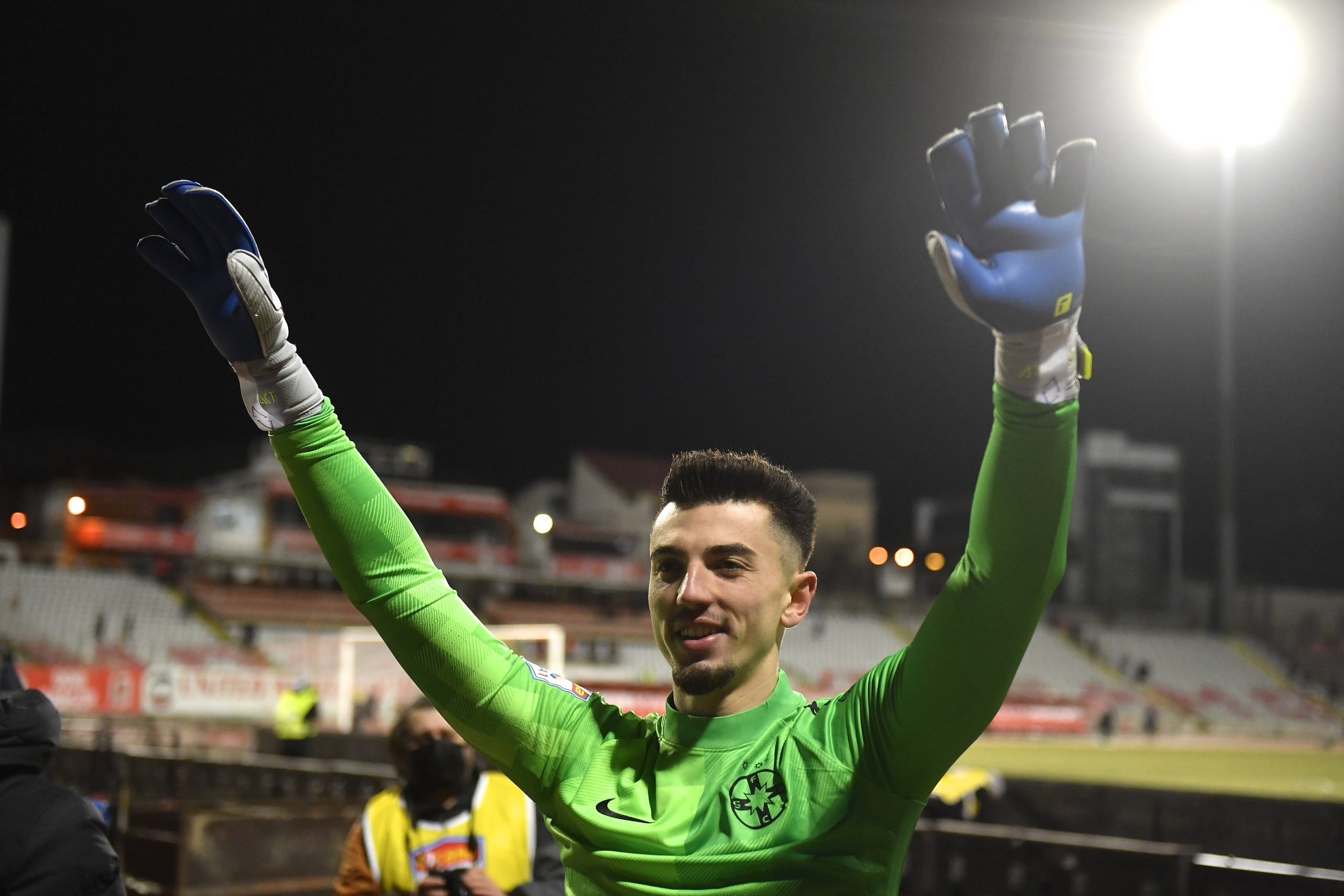 Devenit „persona non-grata” la FCSB, Andrei Vlad este apărat de unul ...