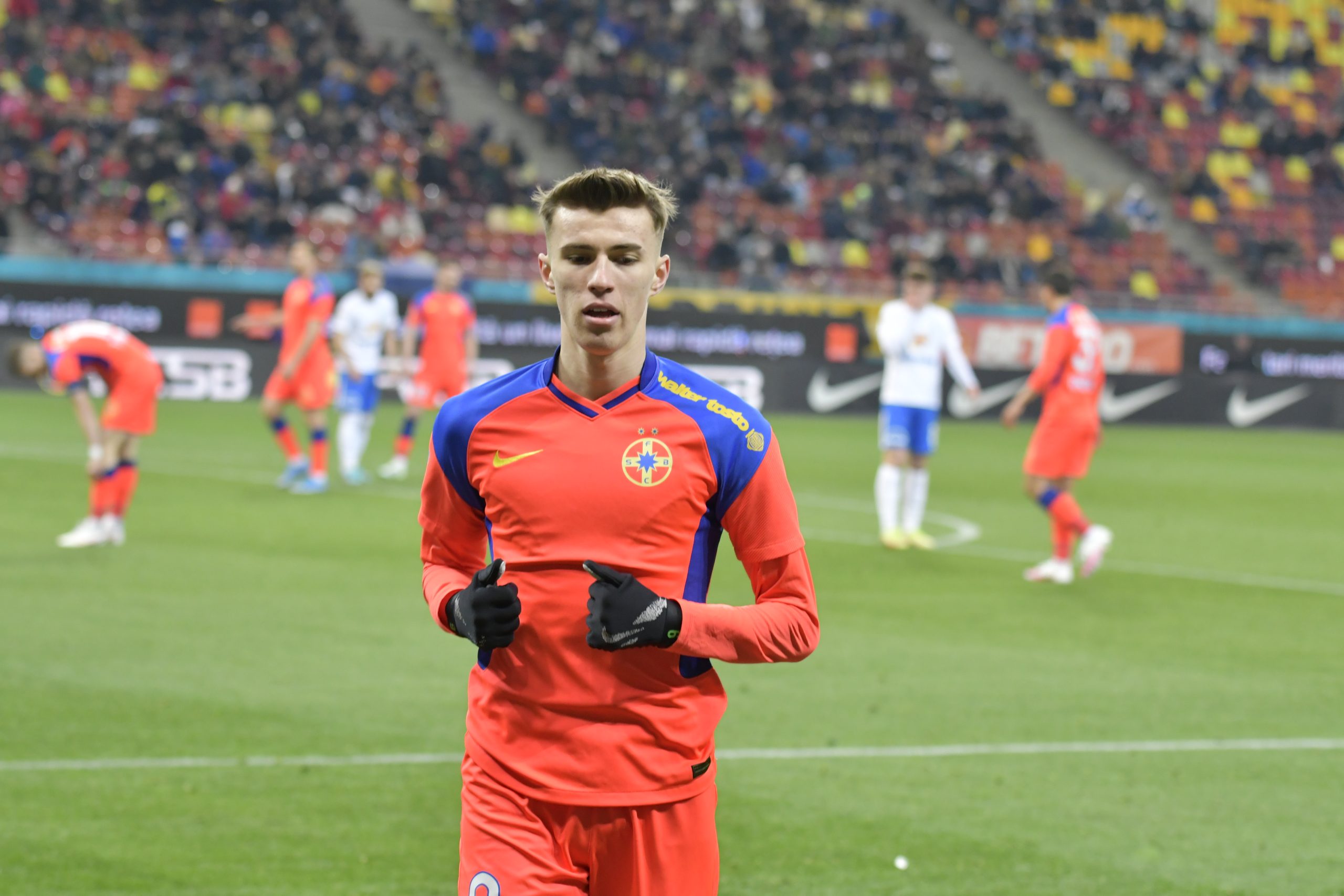 Octavian Popescu vrăjește pe toată lumea în fotbalul românesc ...