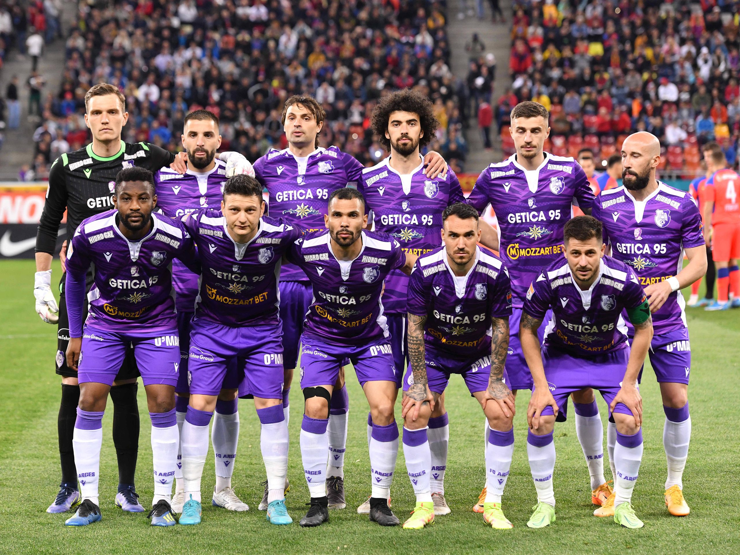 14 jucători vor fi puși pe liber de FC Argeș. A apărut lista neagră a ...