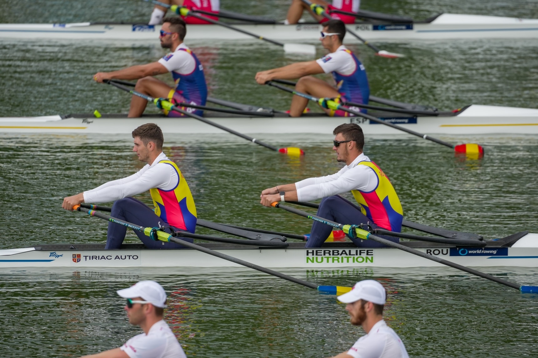 România face senzație la Campionatele Mondiale de canotaj. Nu mai puțin ...