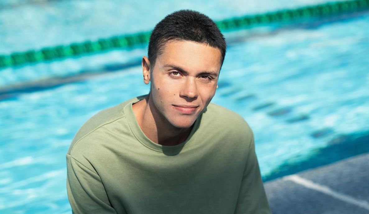 Românul David Popovici nu revine la școală! Cel mai rapid înotător al ...