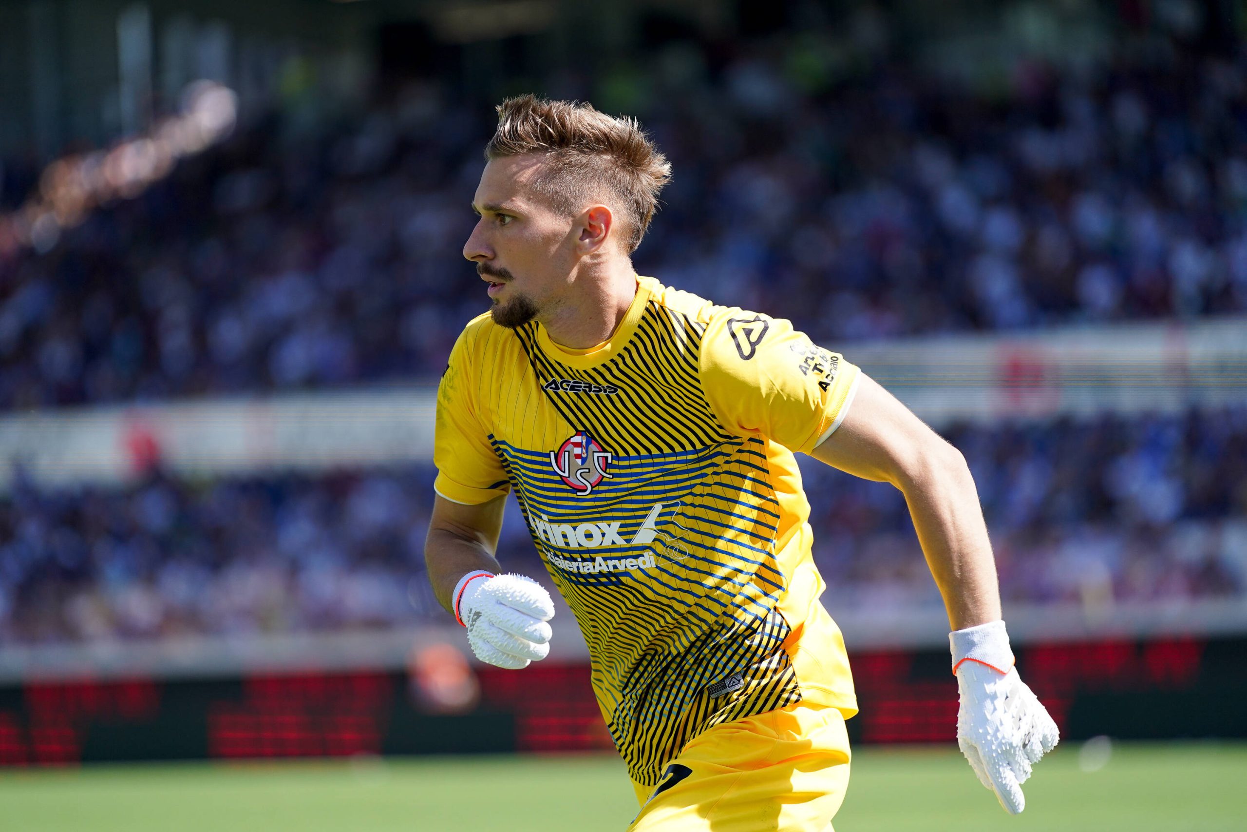 Dat ca titular în poarta României, Ionuț Radu a mai gafat o dată