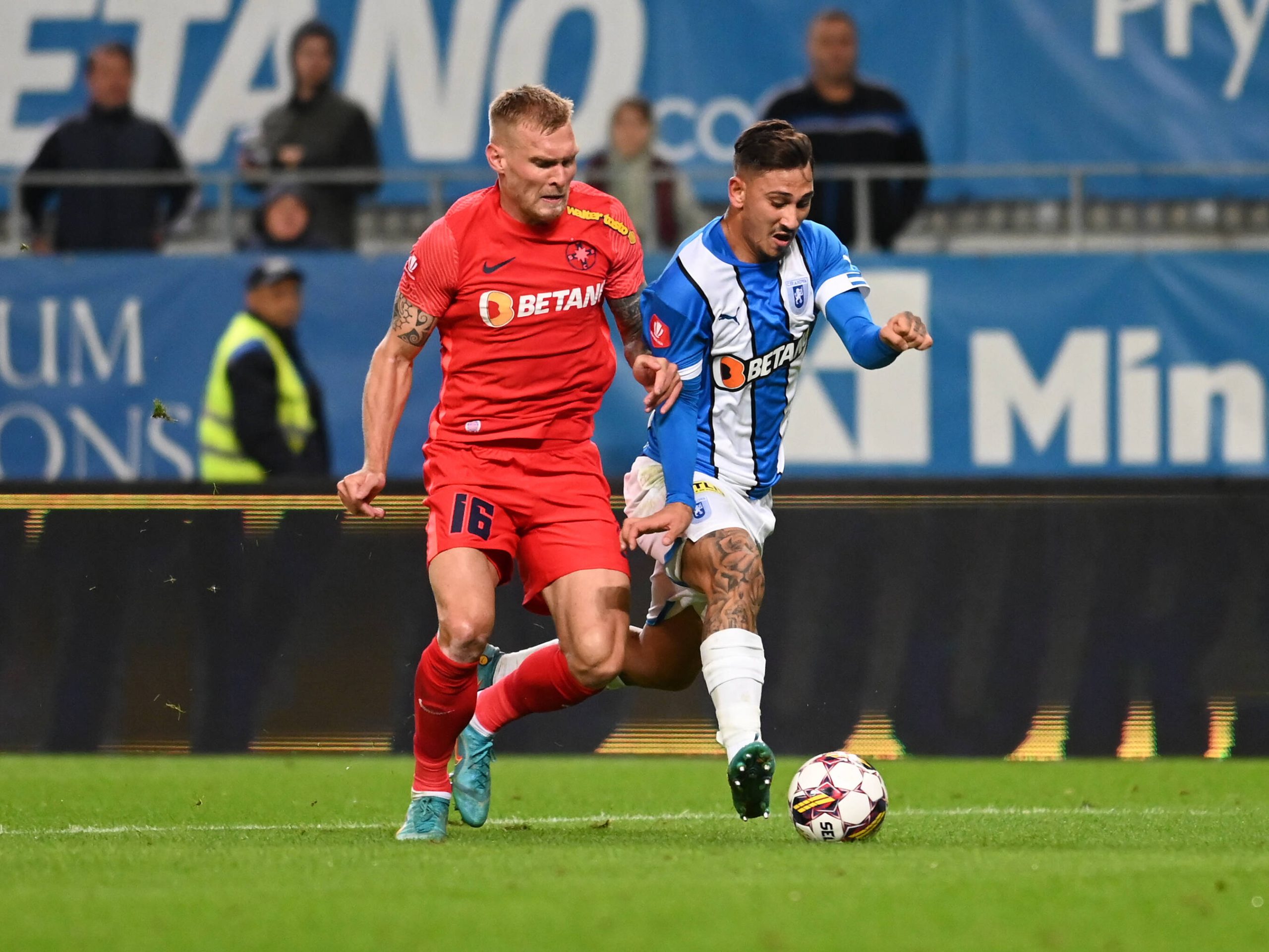 Atac al lui Jovan Markovic la un adversar de la FCSB