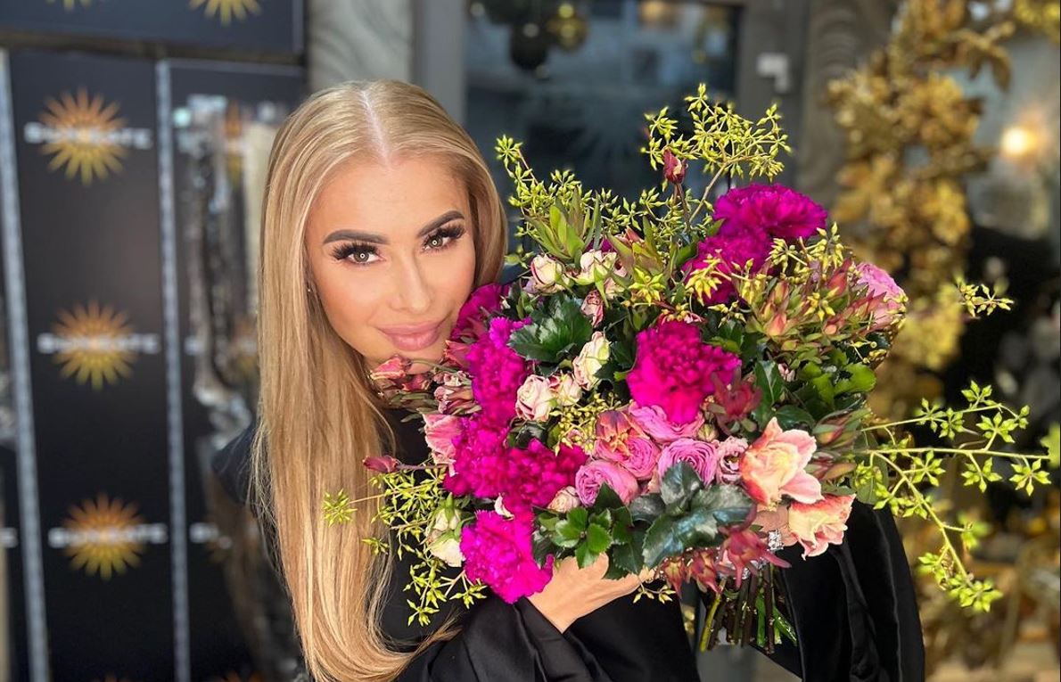 Reghecampf, umilit de Anamaria Prodan