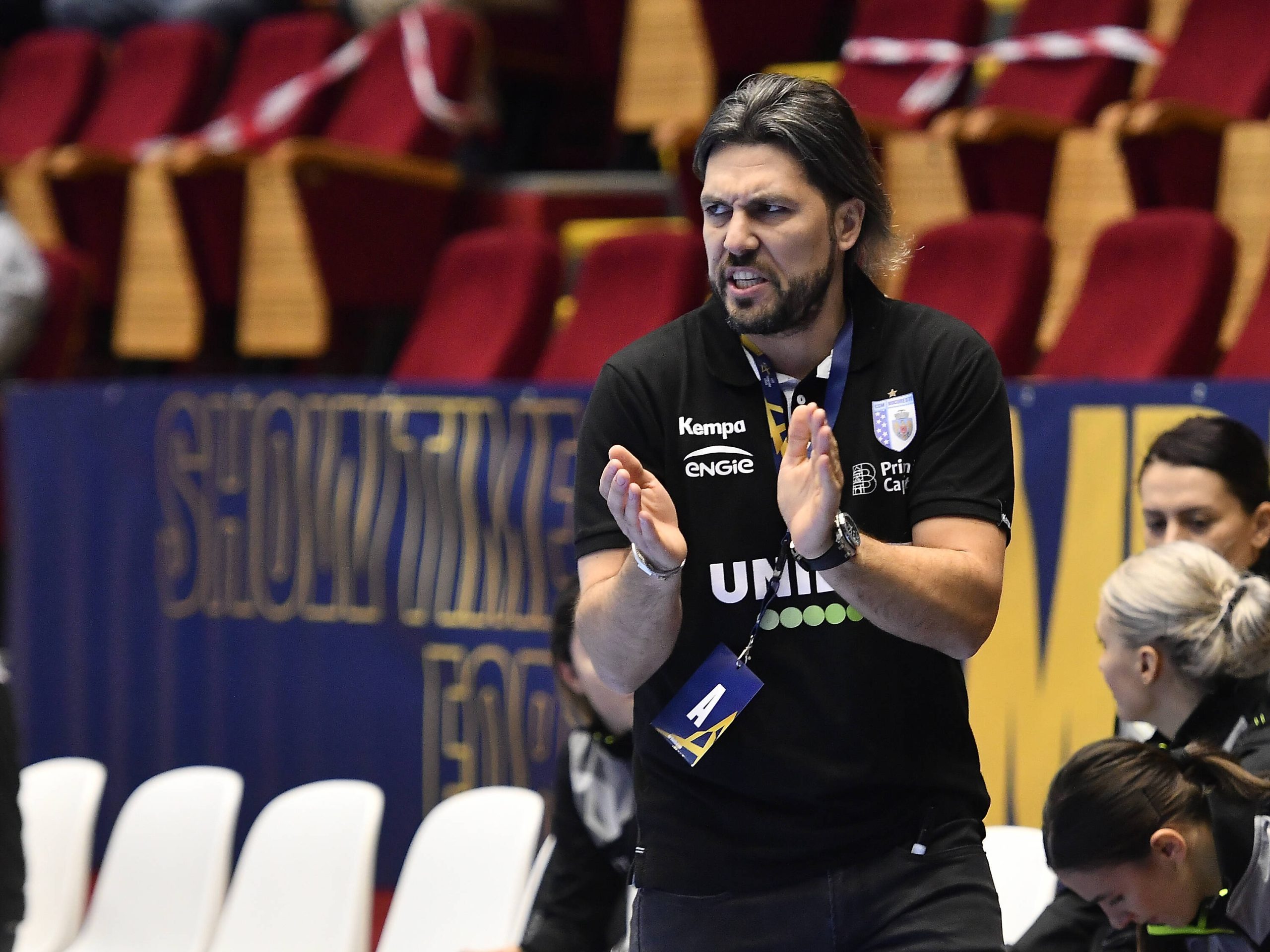 "Să mă înjure pe mine cât vor!" Prima reacție a lui Adi Vasile după ce ...