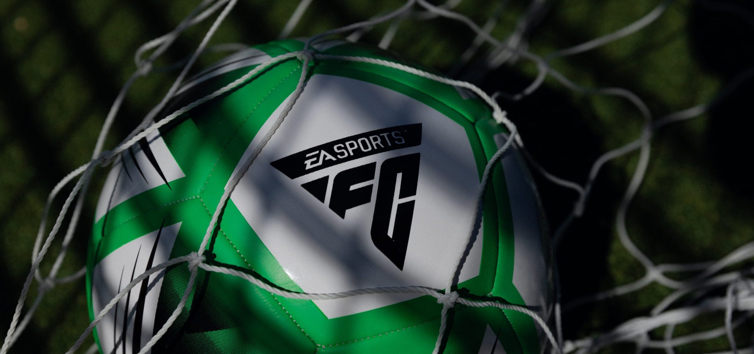 Au apărut primele imagini cu jocul care va înlocui FIFA! Milioane de ...