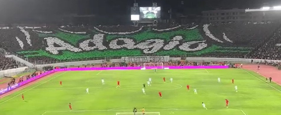 Impresionant: ultrașii de la Raja Casablanca au afișat 5 coregrafii în ...