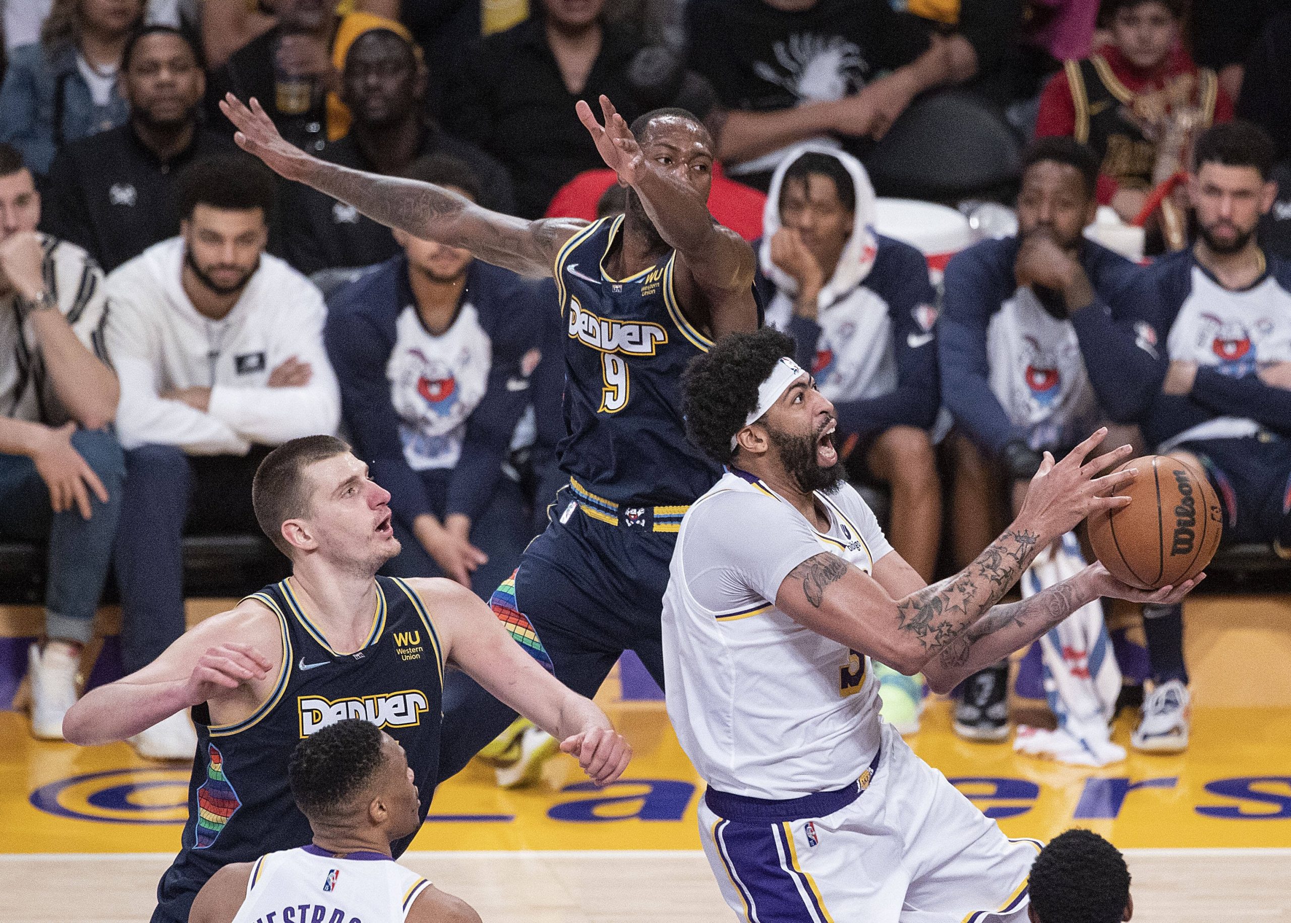 Fără teste și suspendări în baschetul american