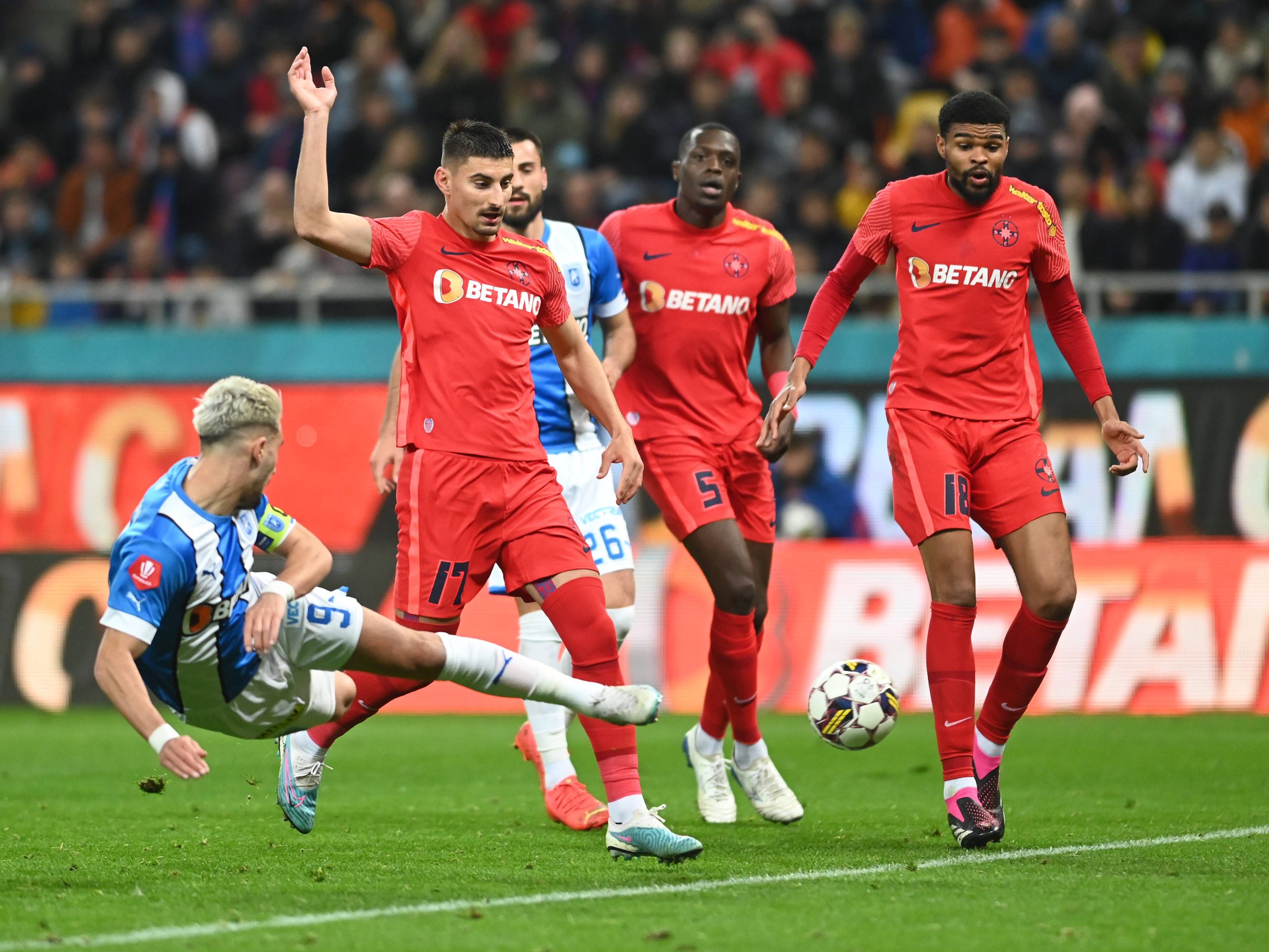 Iulian Cristea, OUT de la FCSB. Mesajul postat de internaționalul român ...