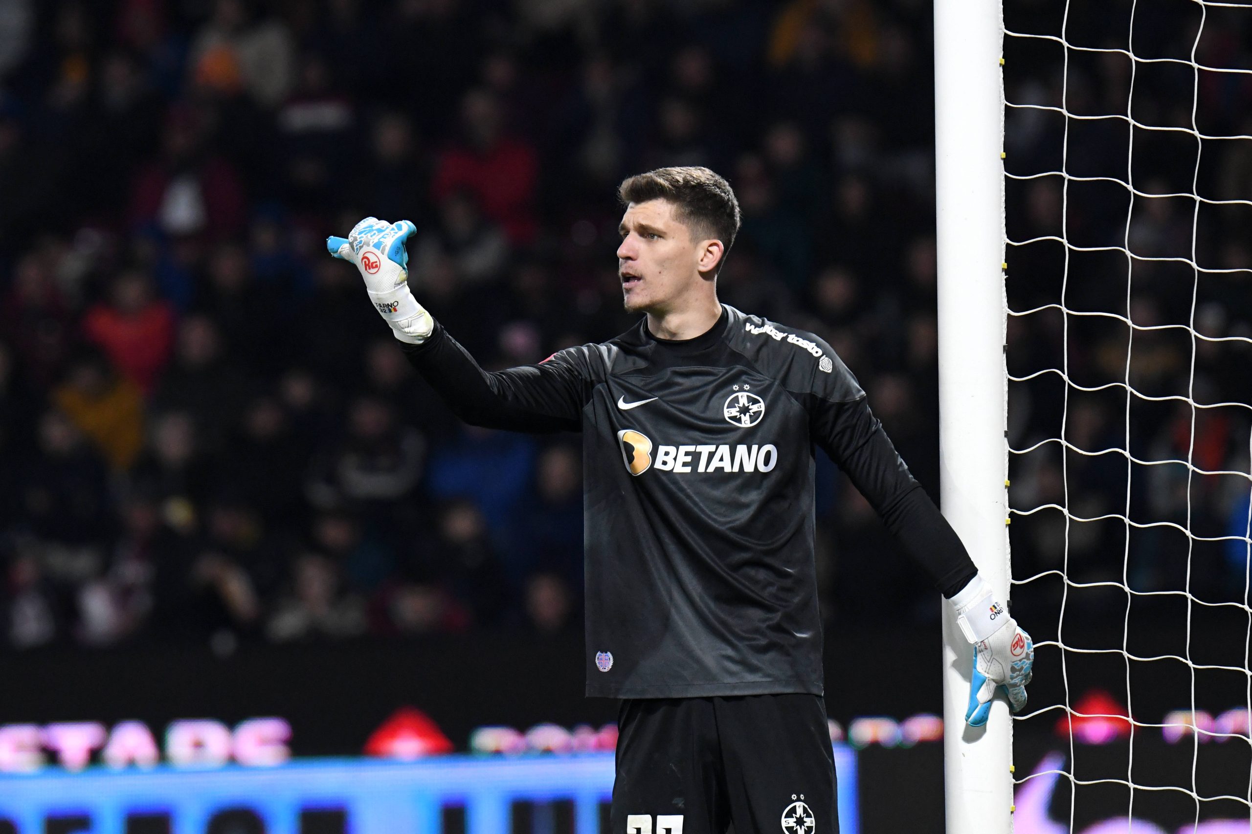 E Târnovanu cel mai bun portar al României? Prunea îl cere la națională ...