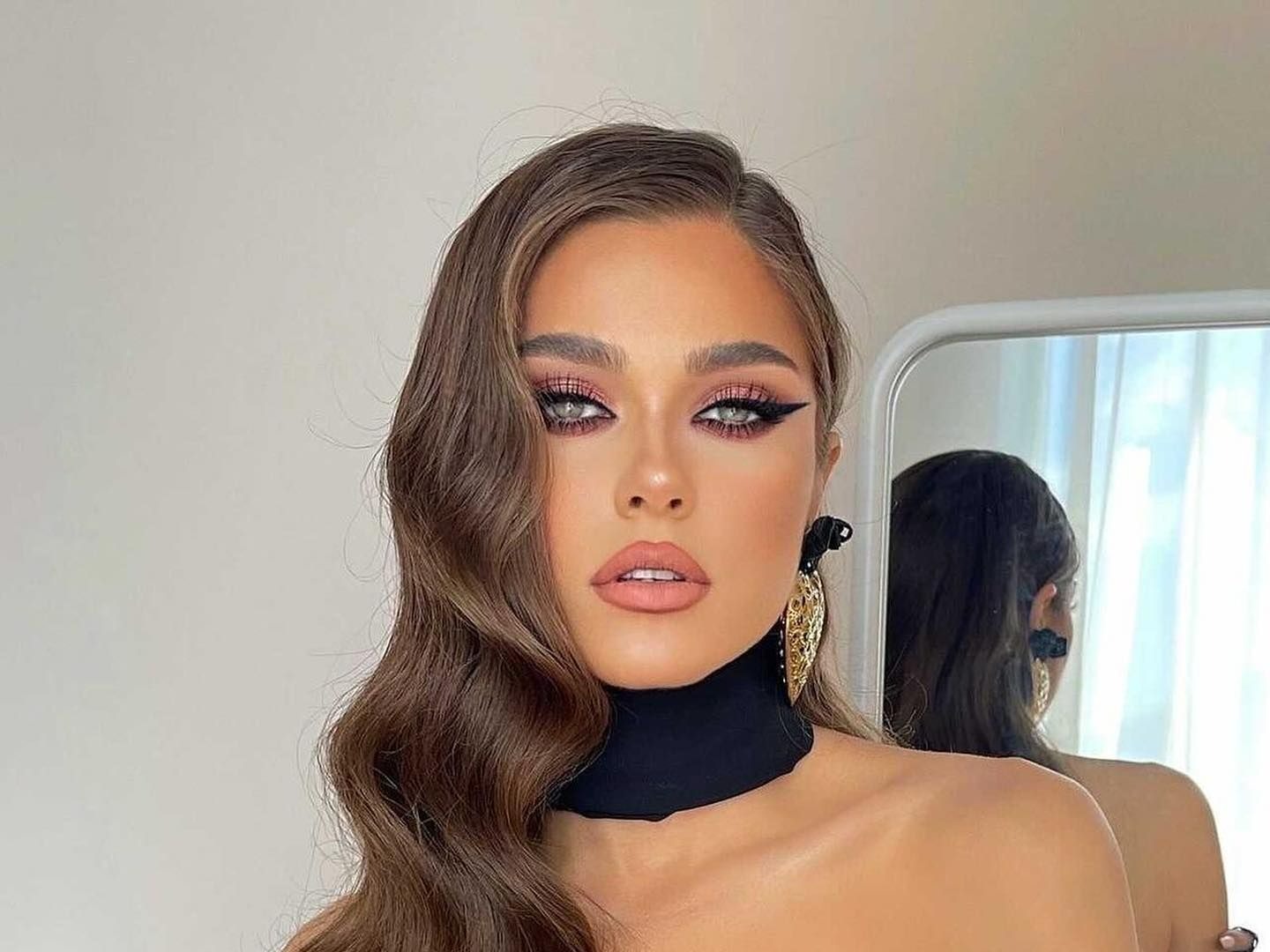 „Vii la filmări și dai de asta”. Theo Rose, reacție șocantă când o vede ...