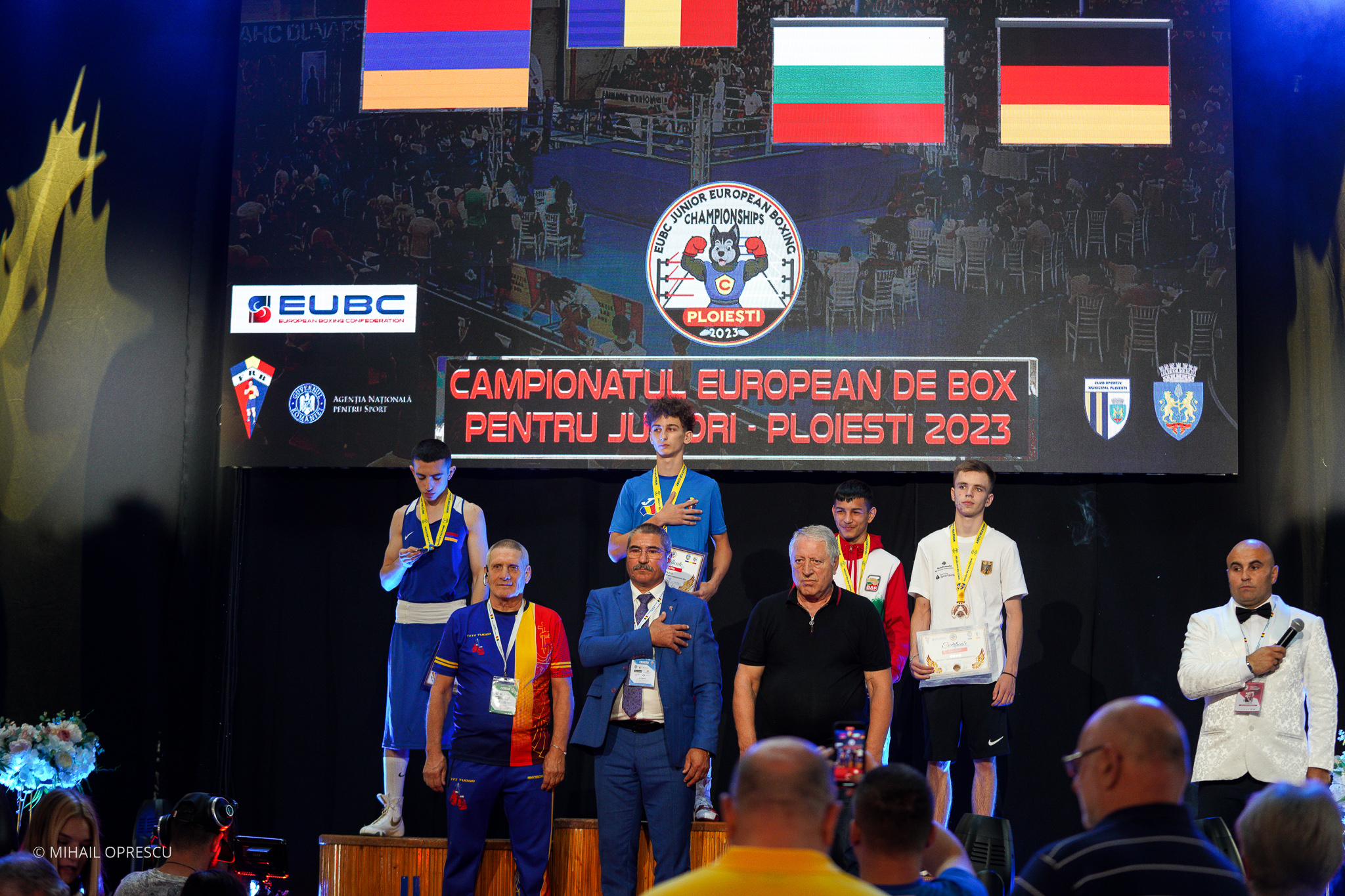 Campion și la box, campion și la școală. Fabian Stroe a luat medalia de ...