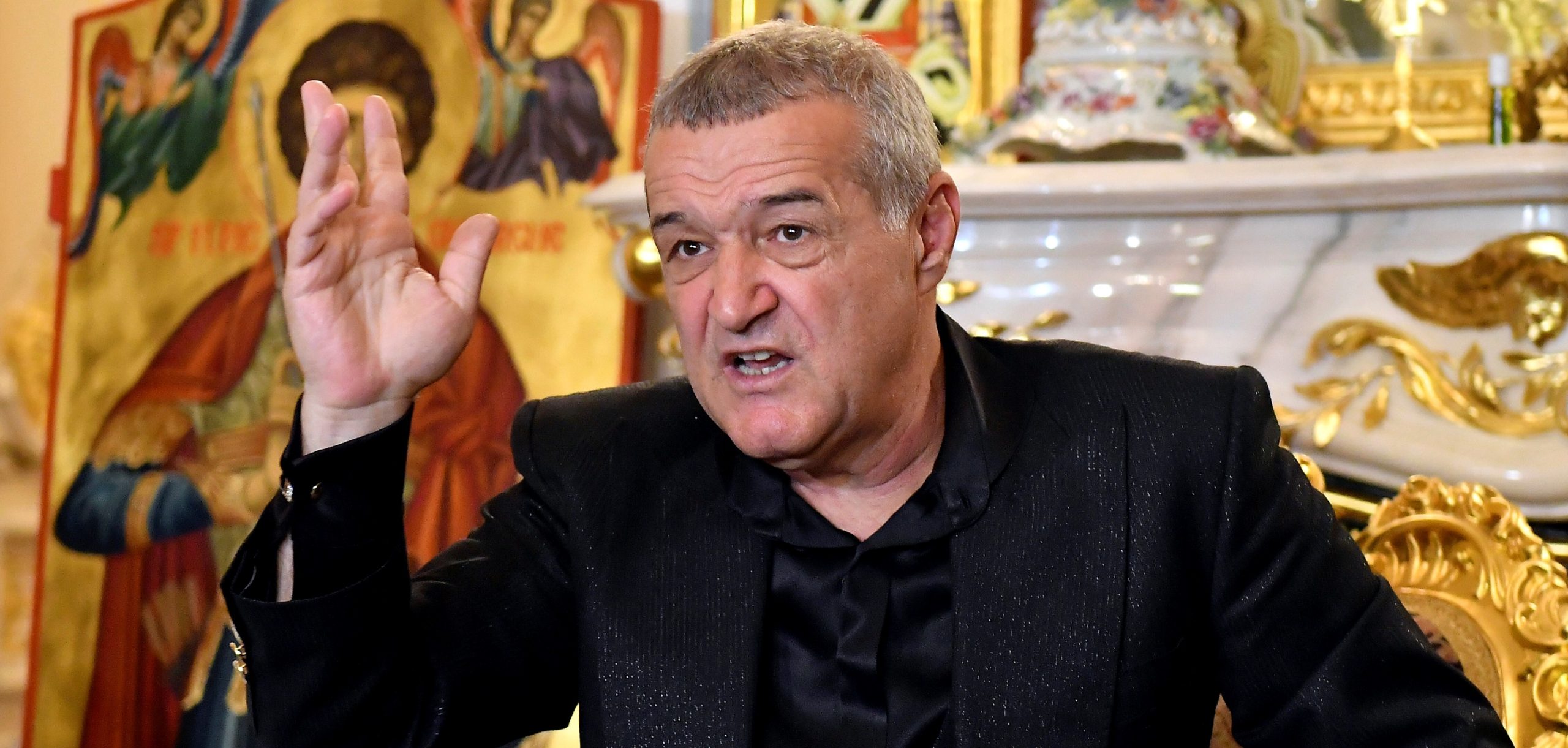 Gigi Becali vrea să înregistreze marca "Steaua" în Uniunea Europeană ...