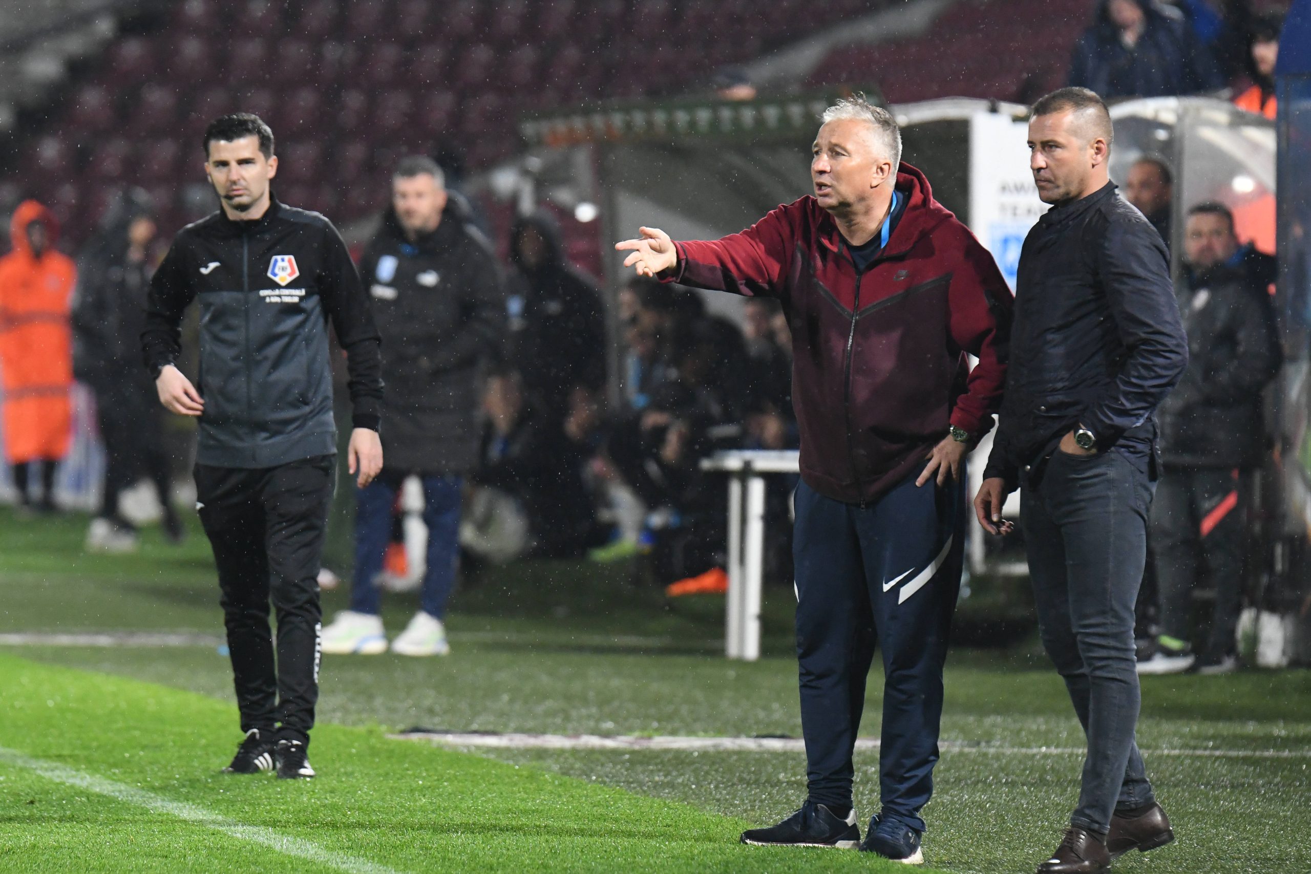 Dan Petrescu a vrut să-i dea o lovitură lui Gigi Becali. A pus pe masă 600.000 e euro, dar ...