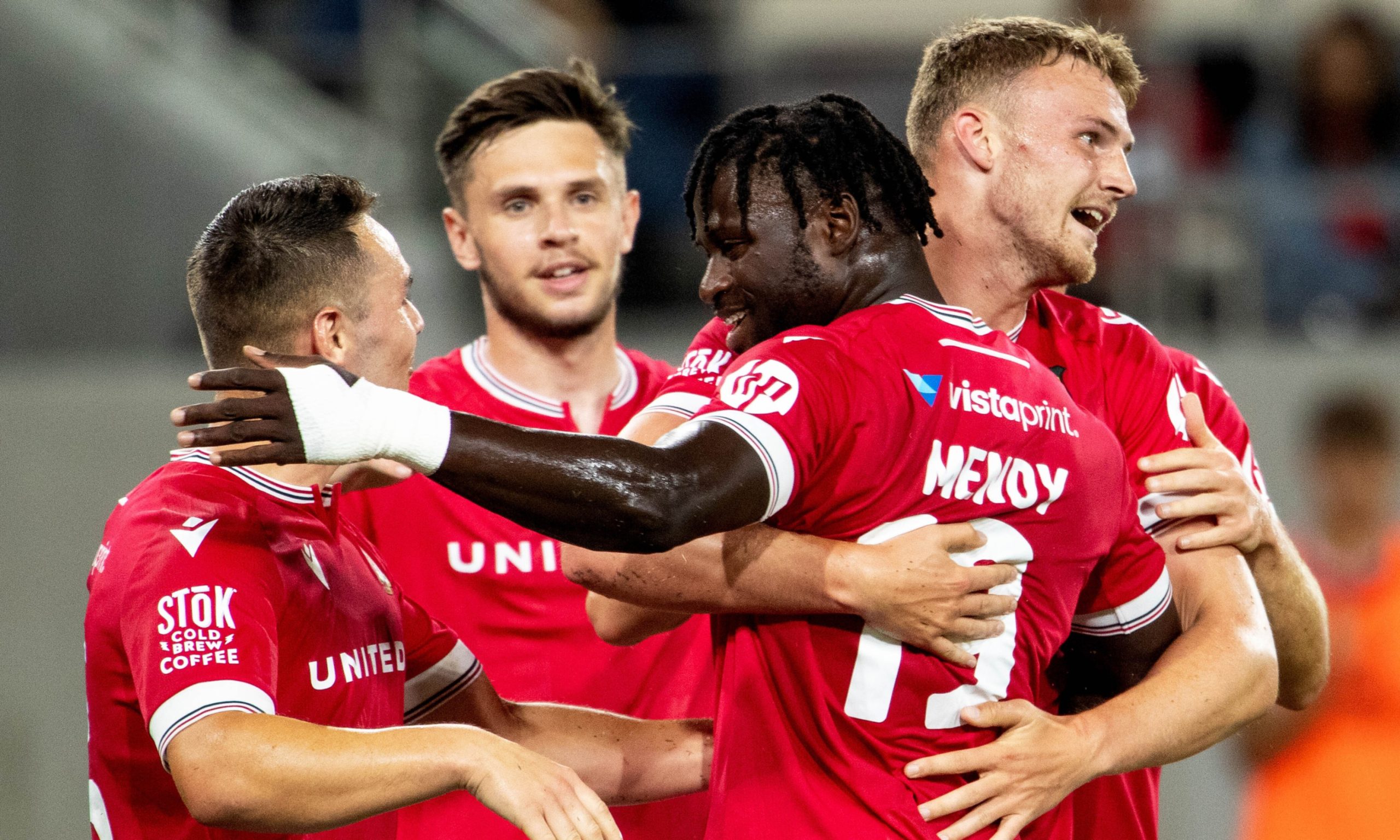 Iau peste 1 miliard din ultimul contract semnat. Ce lovitură a dat ...