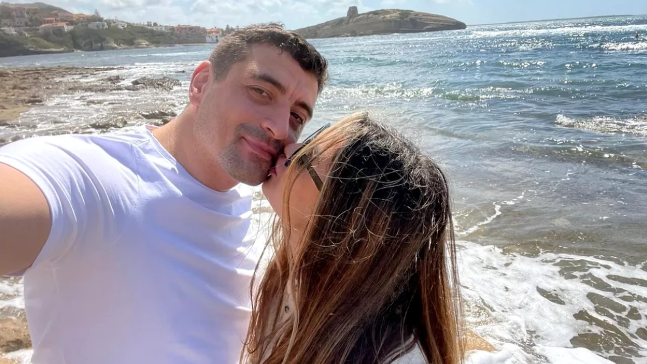 Imagini inedite cu George Simion și soția lui în vacanță! Au ales destinații din România: Unde a ...