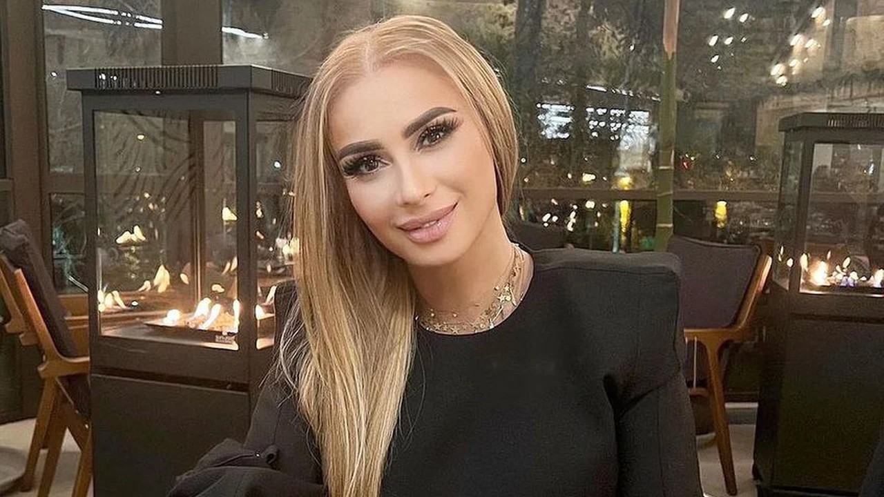 Anamaria Prodan, primele declarații după ce s-a afișat la braț cu fostul iubit: „Petrecem foarte ...