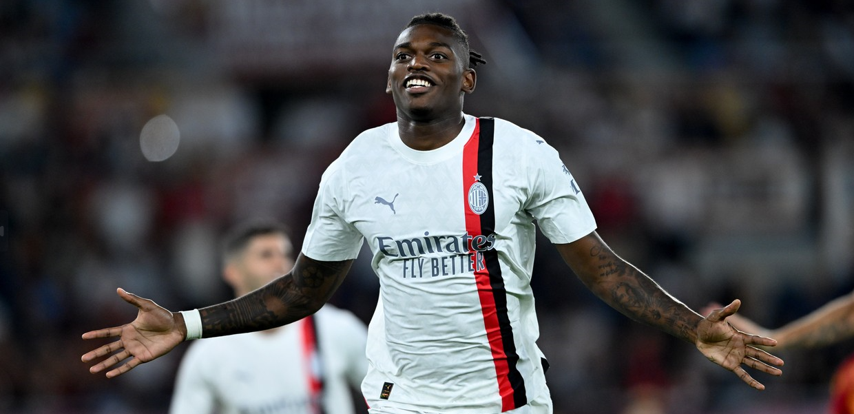 Gol magistral marcat de Leao în Roma - Milan. E faza care face ...