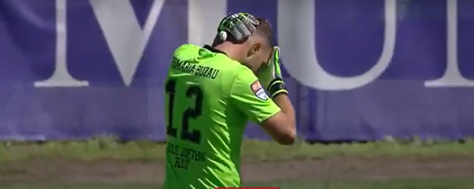Gafă colosală în Liga 2. Portarul Greab a făcut un penalty incredibil ...