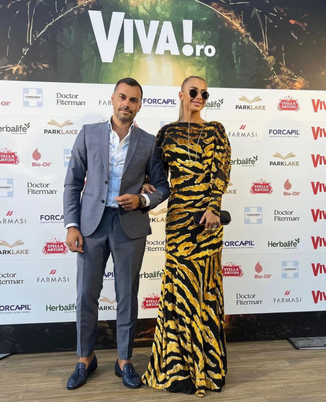 Şoc total la petrecerea toamnei în Bucureşti! Cu cine s-a afişat Anamaria Prodan. Nimeni nu se ...