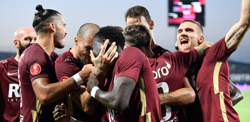 CFR Cluj - FCU Craiova 2-0. Oltenii, cu pasele - ardelenii, cu golurile ...