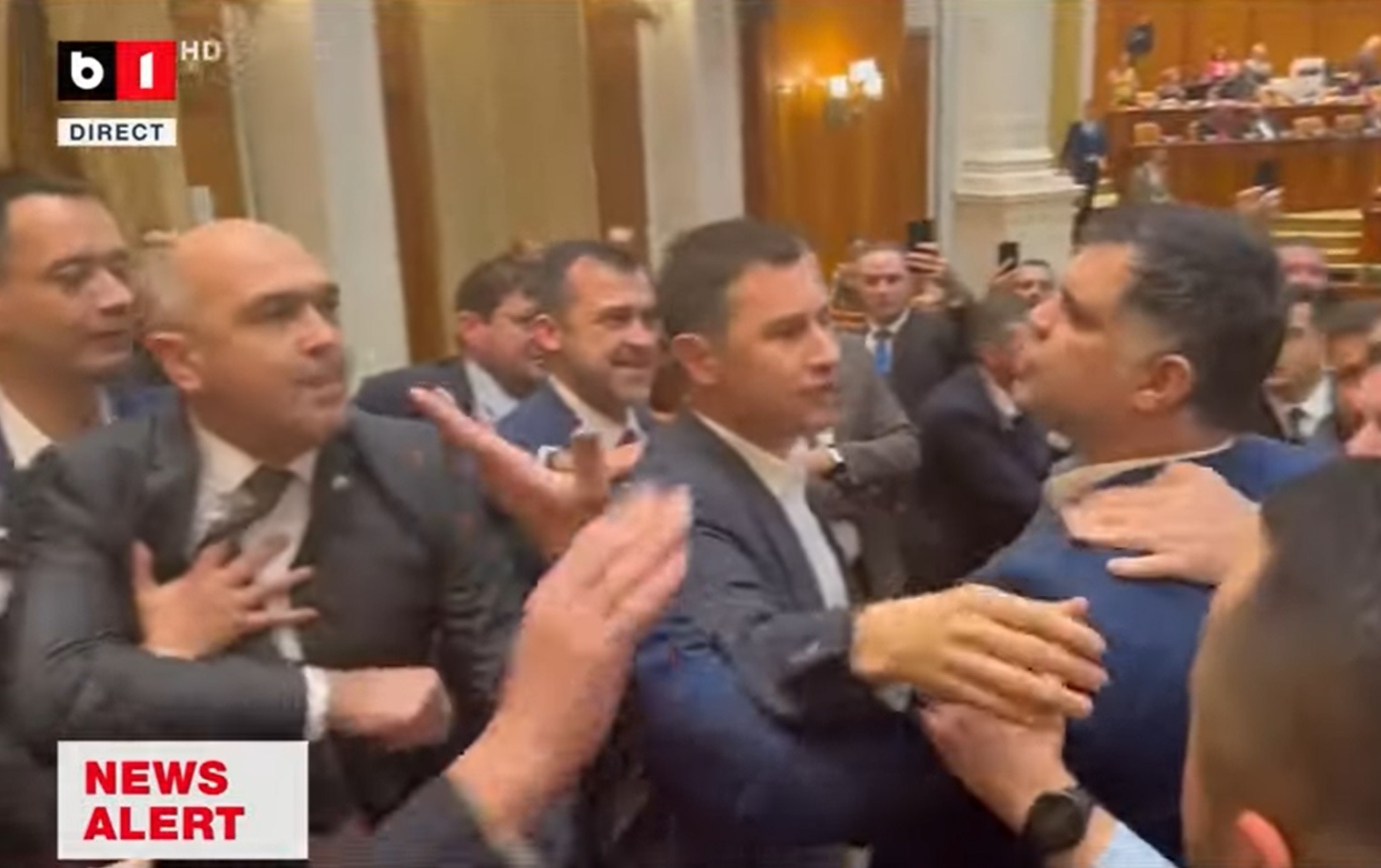 Fostul luptător Daniel Ghiță, scandal uriaș în Parlamentul României! De ...