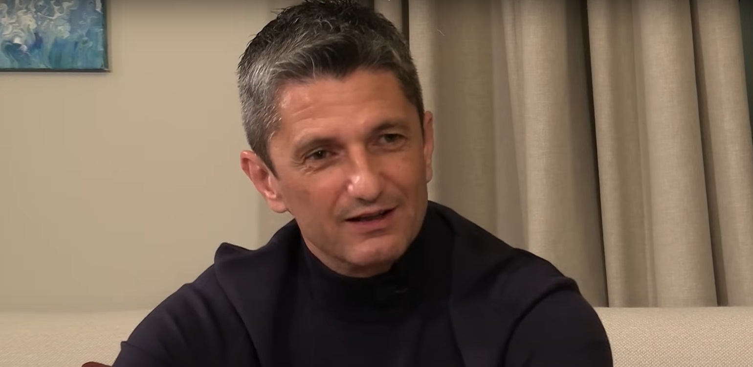 Răzvan Lucescu nu renunță la bradul de Crăciun până în luna martie. „Am ...