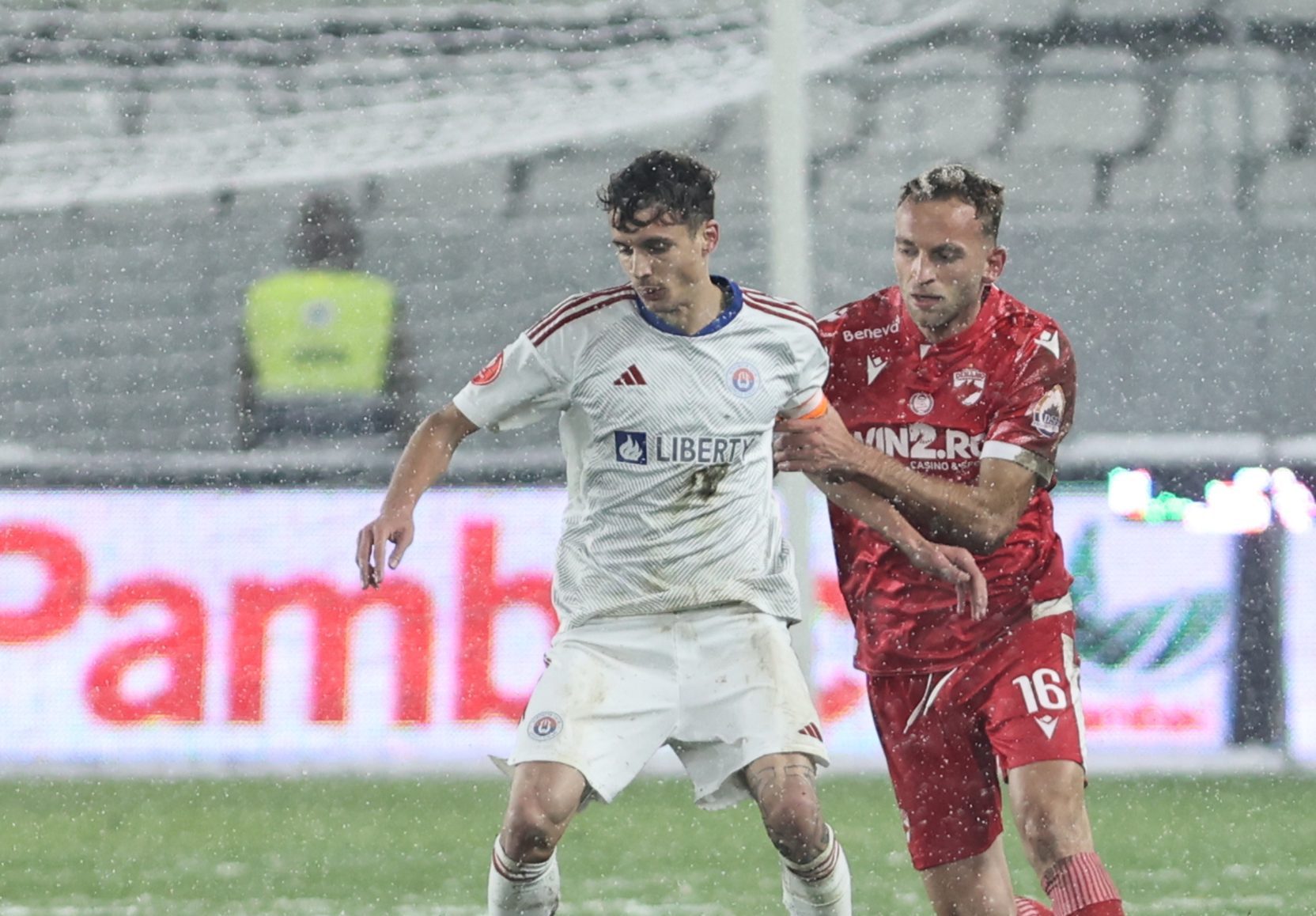 Playsport - Reacția lui Victor Angelescu după ce a aflat că Oțelul cere ...