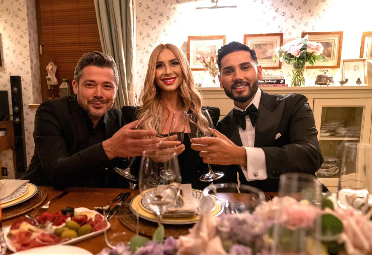 Primele imagini oficiale din filmul în care joacă Anamaria Prodan: „Ai vrea să fii femeia lu ...