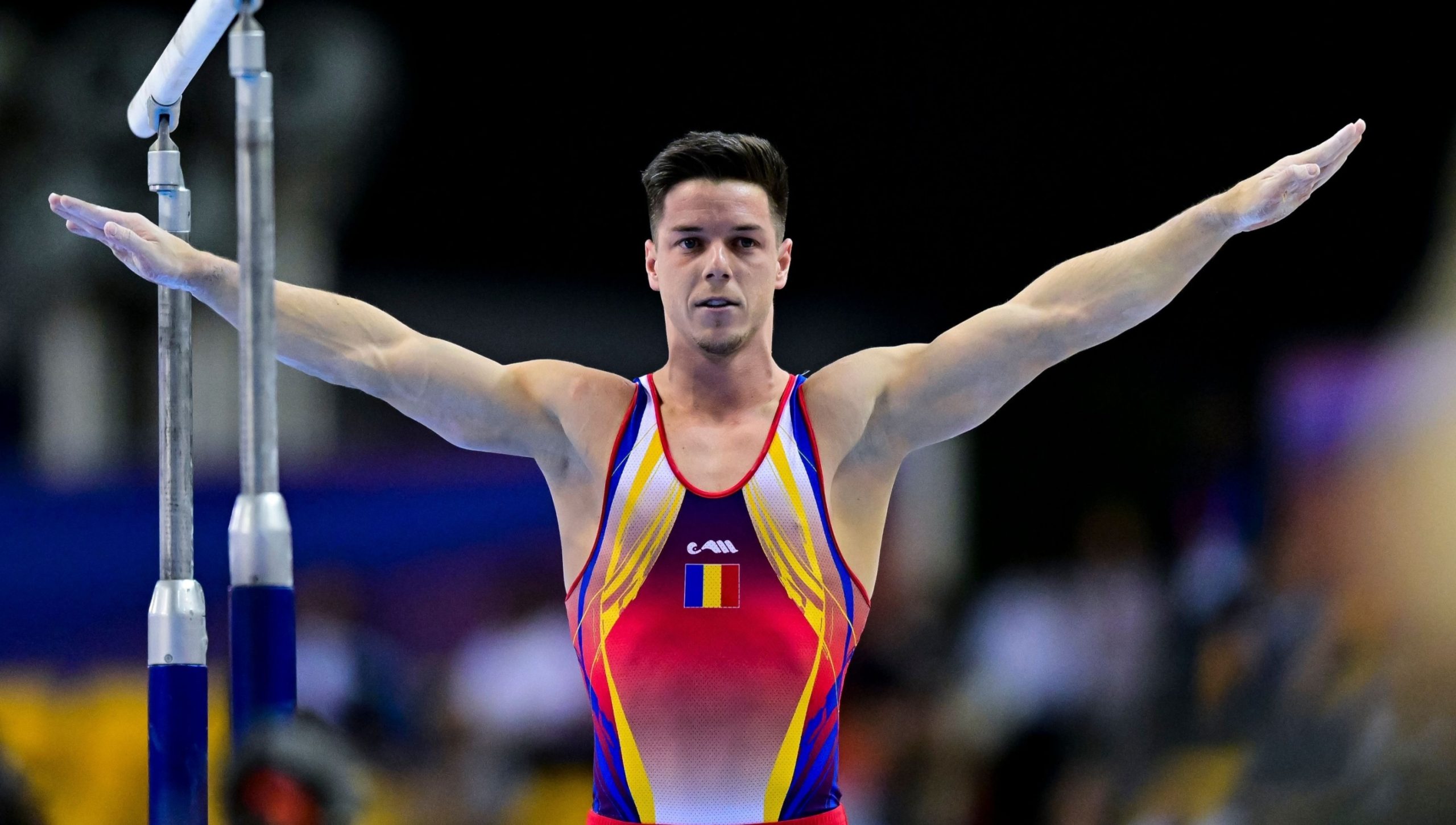 El este singurul gimnast român calificat la Jocurile Olimpice de la Paris, 2024: „Îmi doresc o ...
