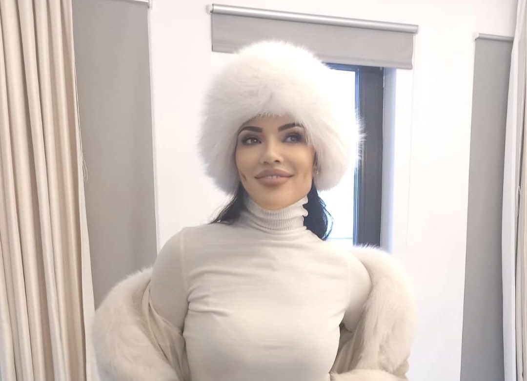 Cine e Cezar, alături de care Ioana, soția lui Ilie Năstase, s-a retras ...
