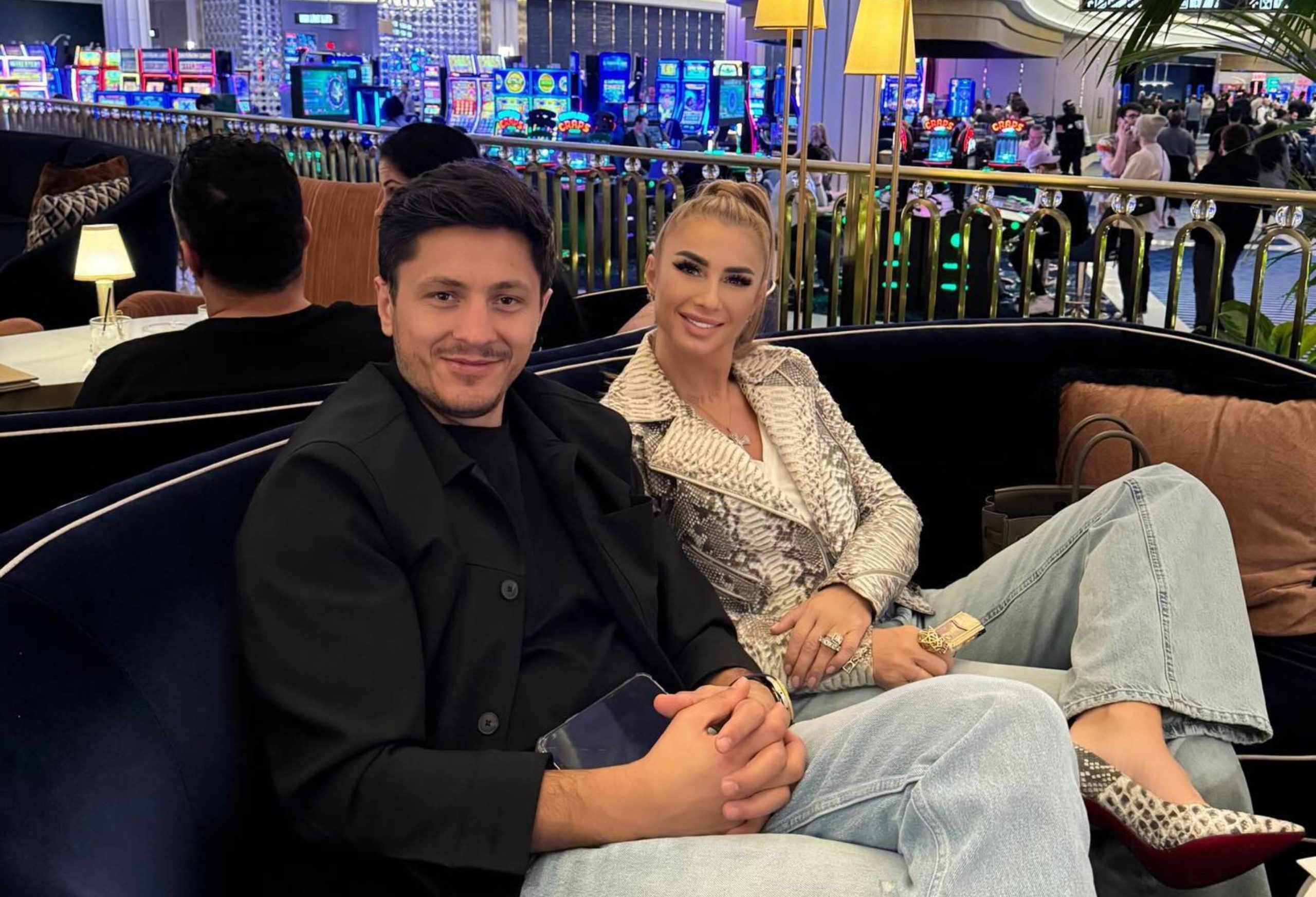 „Viața se trăiește”! Reacția Anamariei Prodan după ce Ronald Gavril s-a pozat fără haine lângă ...