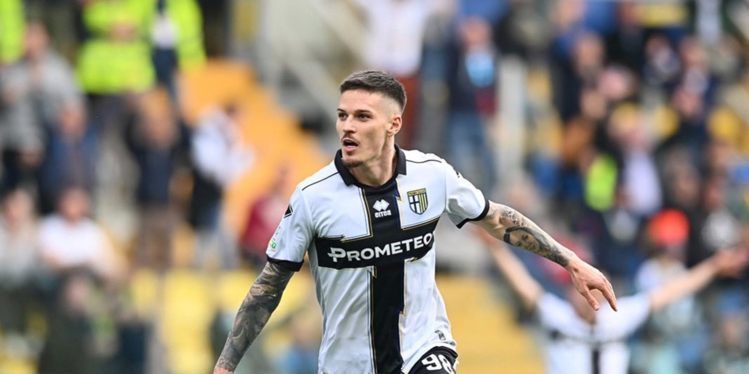 Dennis Man, pe "radarul" unei echipe de top din Serie A! Pleacă de la ...