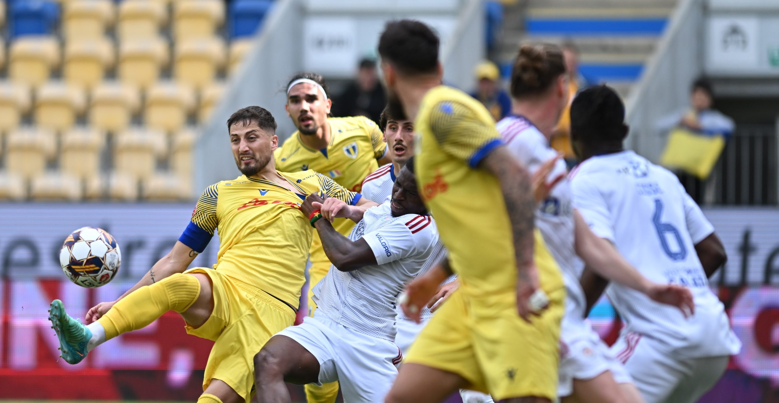 ”Ne interesează să vireze banii și să respecte contractul”. Petrolul ...