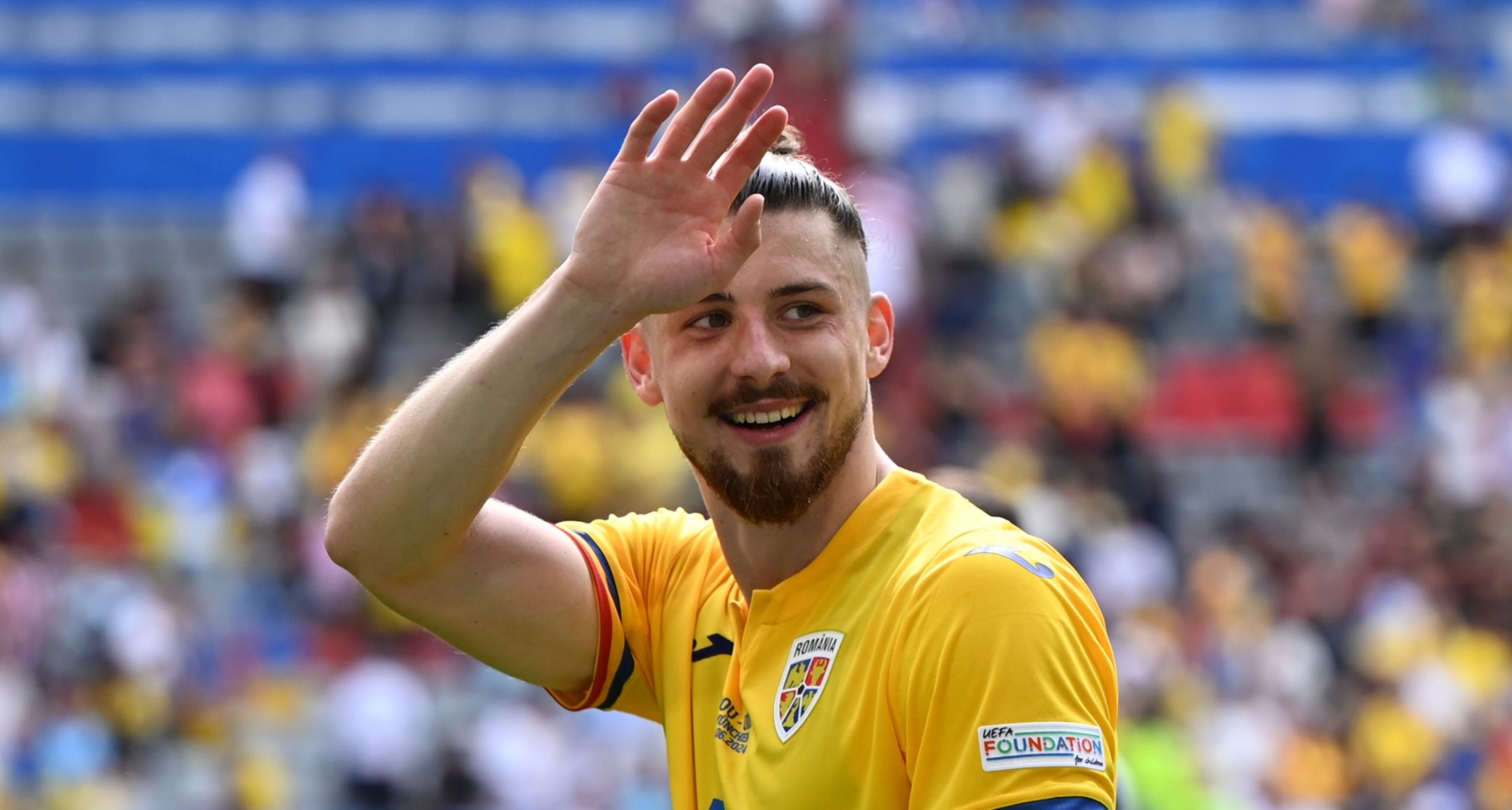 Radu Drăgușin poate fi subiectul unui transfer-bombă! Unul dintre ...