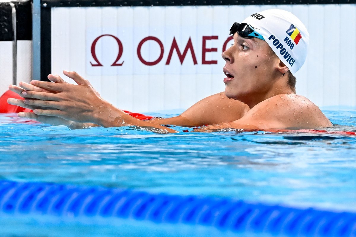 David Popovici a scris din nou istorie. A luat aurul la 100 m liber și a stabilit un nou record ...